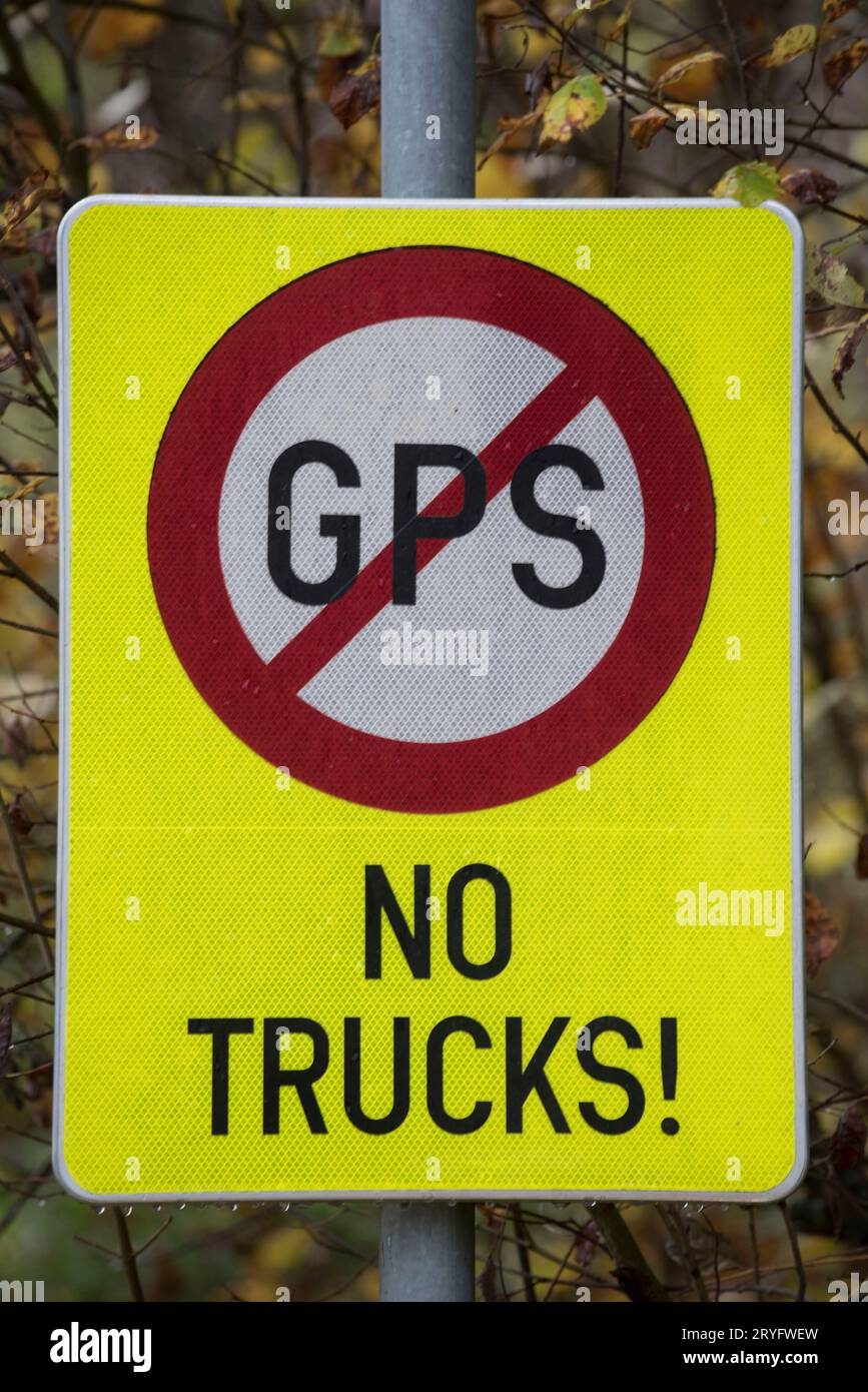 A no GPS reception traffic sign Stock Photo - Alamy