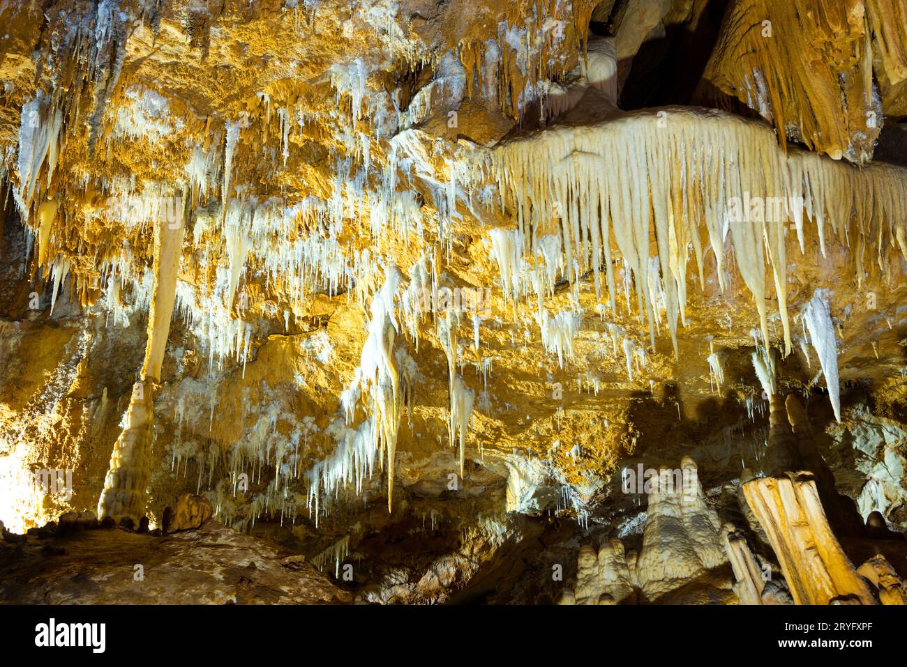 Inside cave wall hi-res stock photography and images - Alamy
