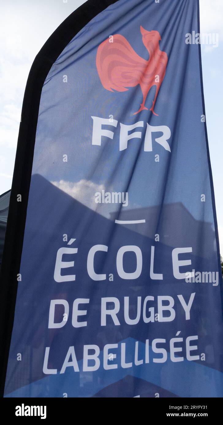 French rugby flag hi-res stock photography and images - Alamy