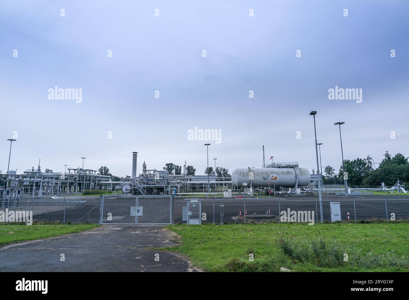 SCHEEMDA - One of the NAM gas extraction locations, where gas was ...