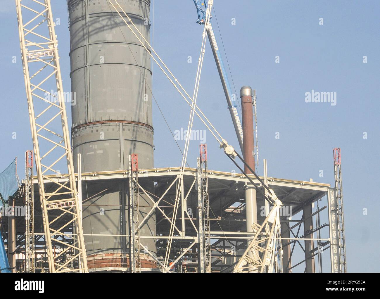 Factory production products hi-res stock photography and images - Alamy