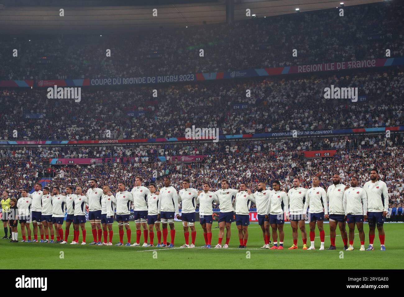 Paris, France. 9th Sep, 2023. France line up for the national anthem ...