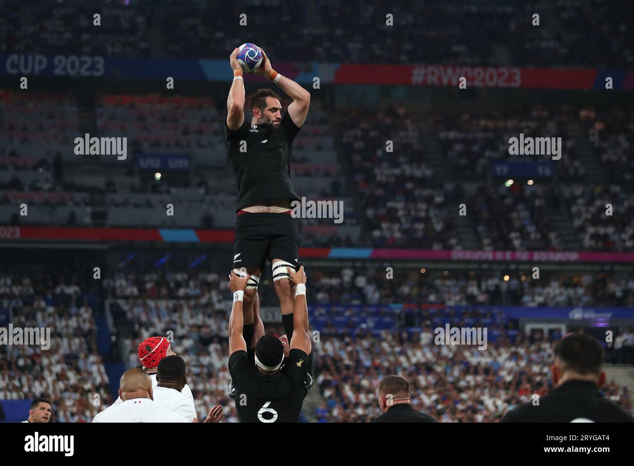 Sam whitelock of new zealand hi-res stock photography and images - Alamy