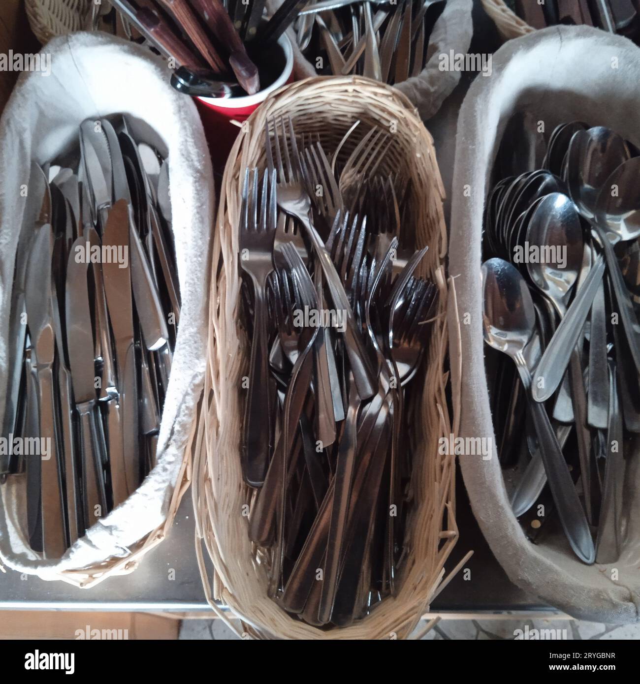 Silverware natural hi-res stock photography and images - Alamy