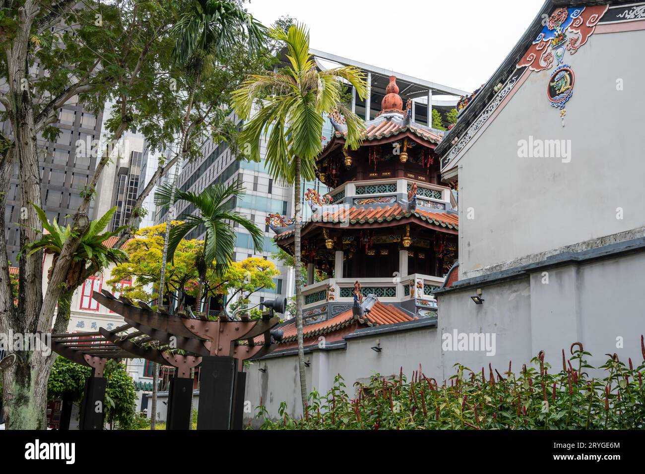 Thian Hock Keng Temple in Singapore Stock Photo - Alamy