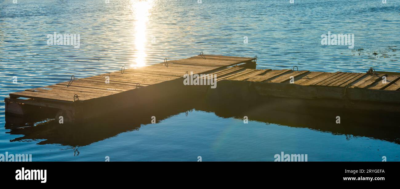 Beautiful landscape wooden bridge hi-res stock photography and images ...