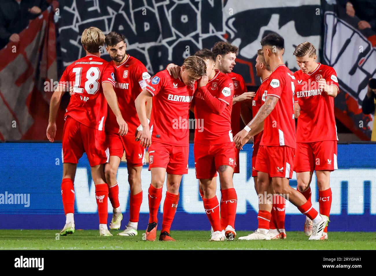 ENSCHEDE, NETHERLANDS - SEPTEMBER 30: Michel Vlap (FC Twente) scores ...