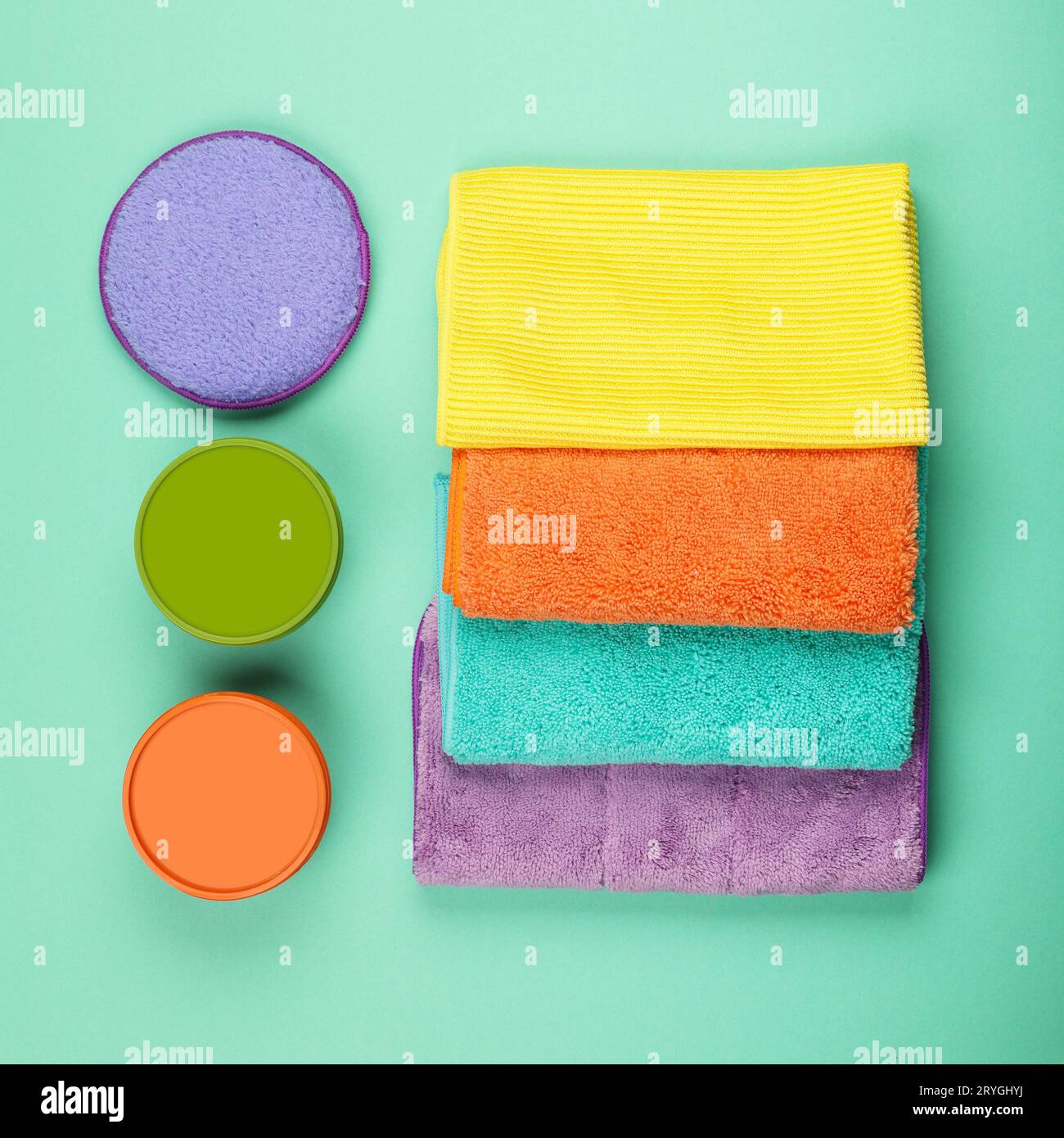 Household cleaning products hi-res stock photography and images - Alamy