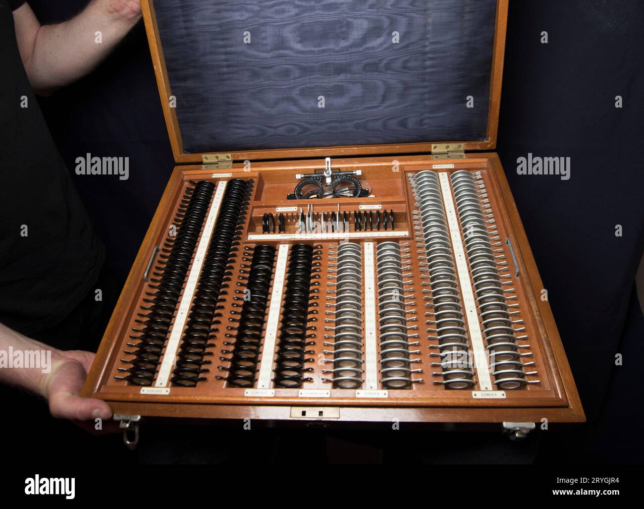 Physical instruments hi-res stock photography and images - Alamy