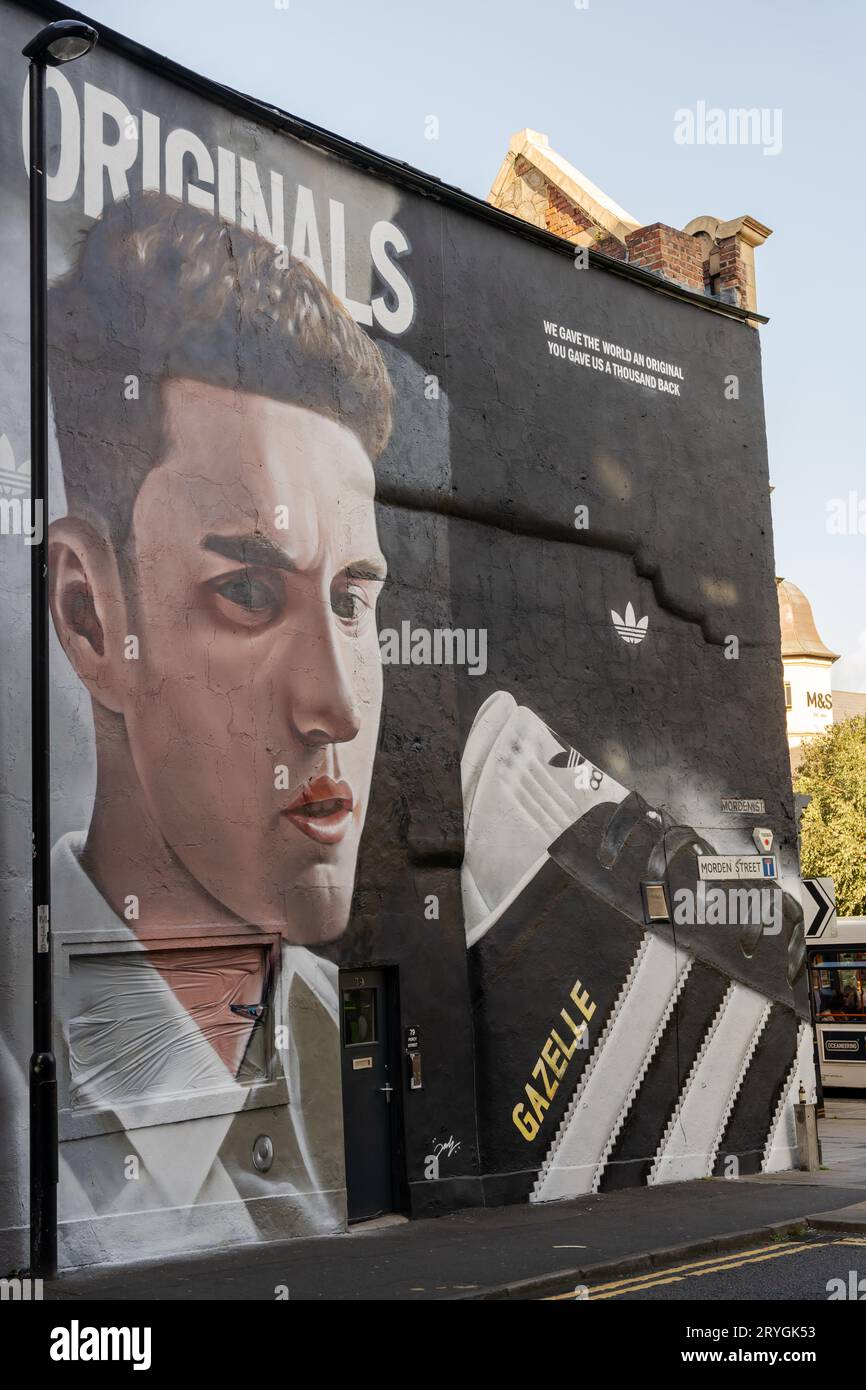 Aerosol artist Jody Thomas' Adidas Originals Sam Fender mural completed ...