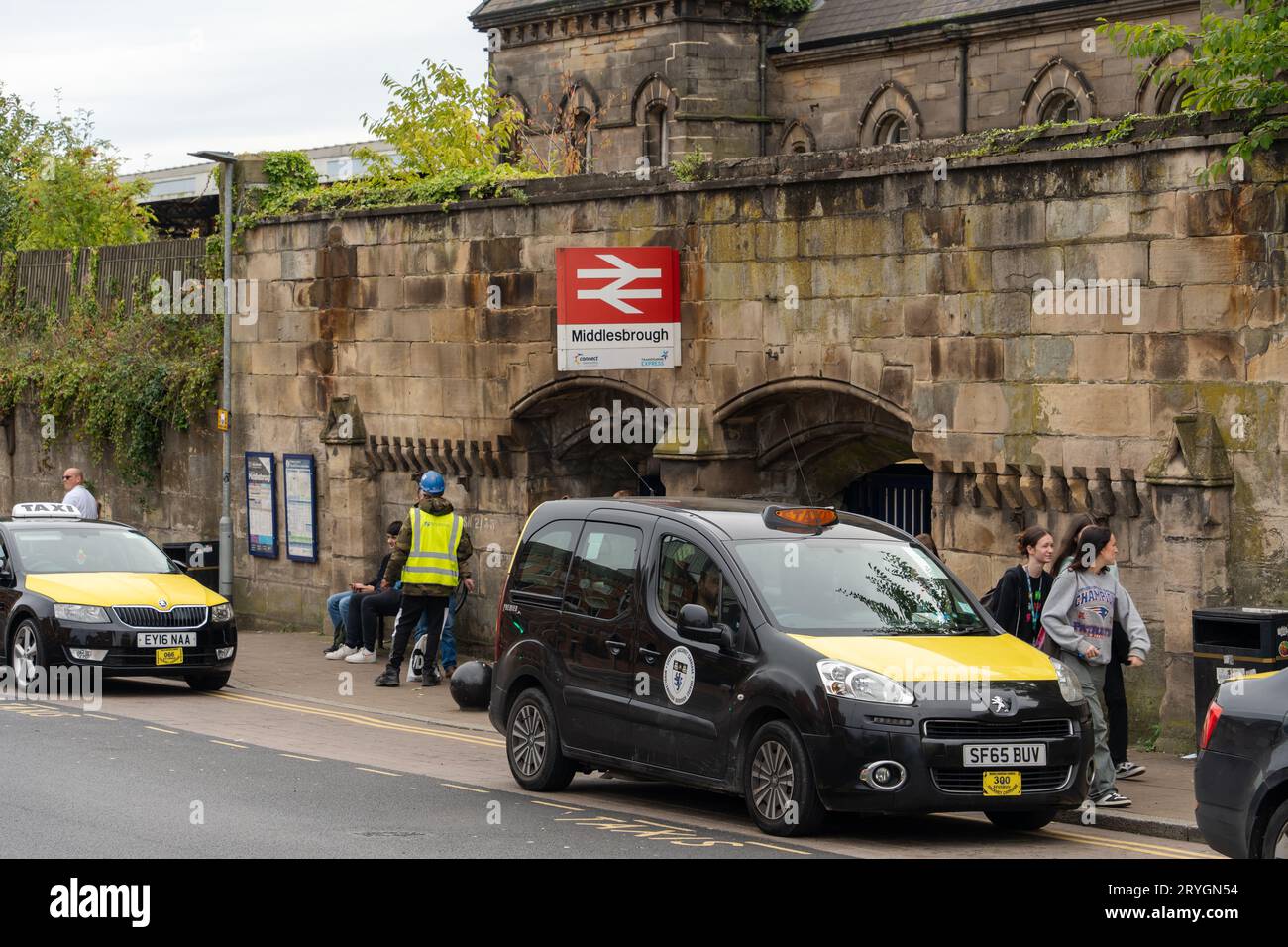Middlesbrough train station hi-res stock photography and images - Alamy