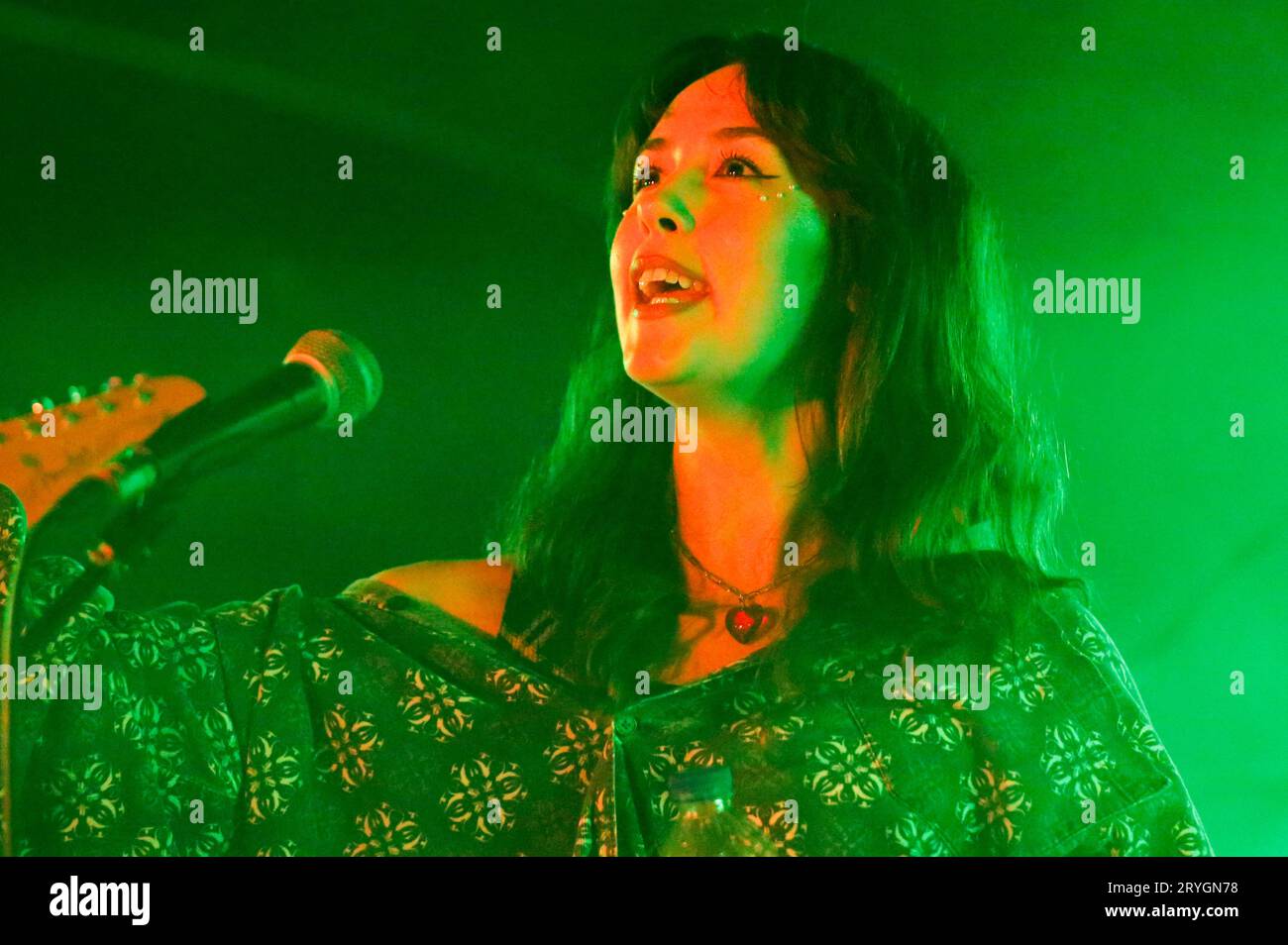 Natalie Findlay von Ttrruuces live im Luxor. Köln, 30.09.2023 ...