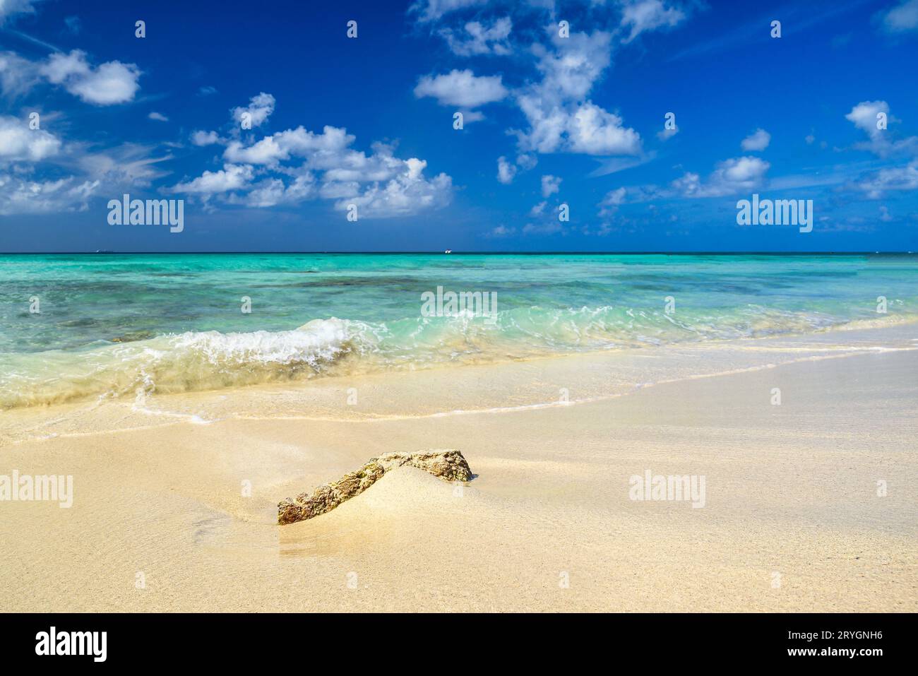A panoramic view of Arashi Beach on the island of Aruba in the ...