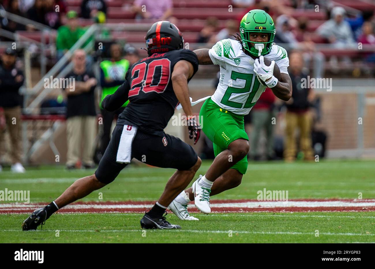 September 30 2023 Palo Alto, CA USA Oregon running back Jordan James ...