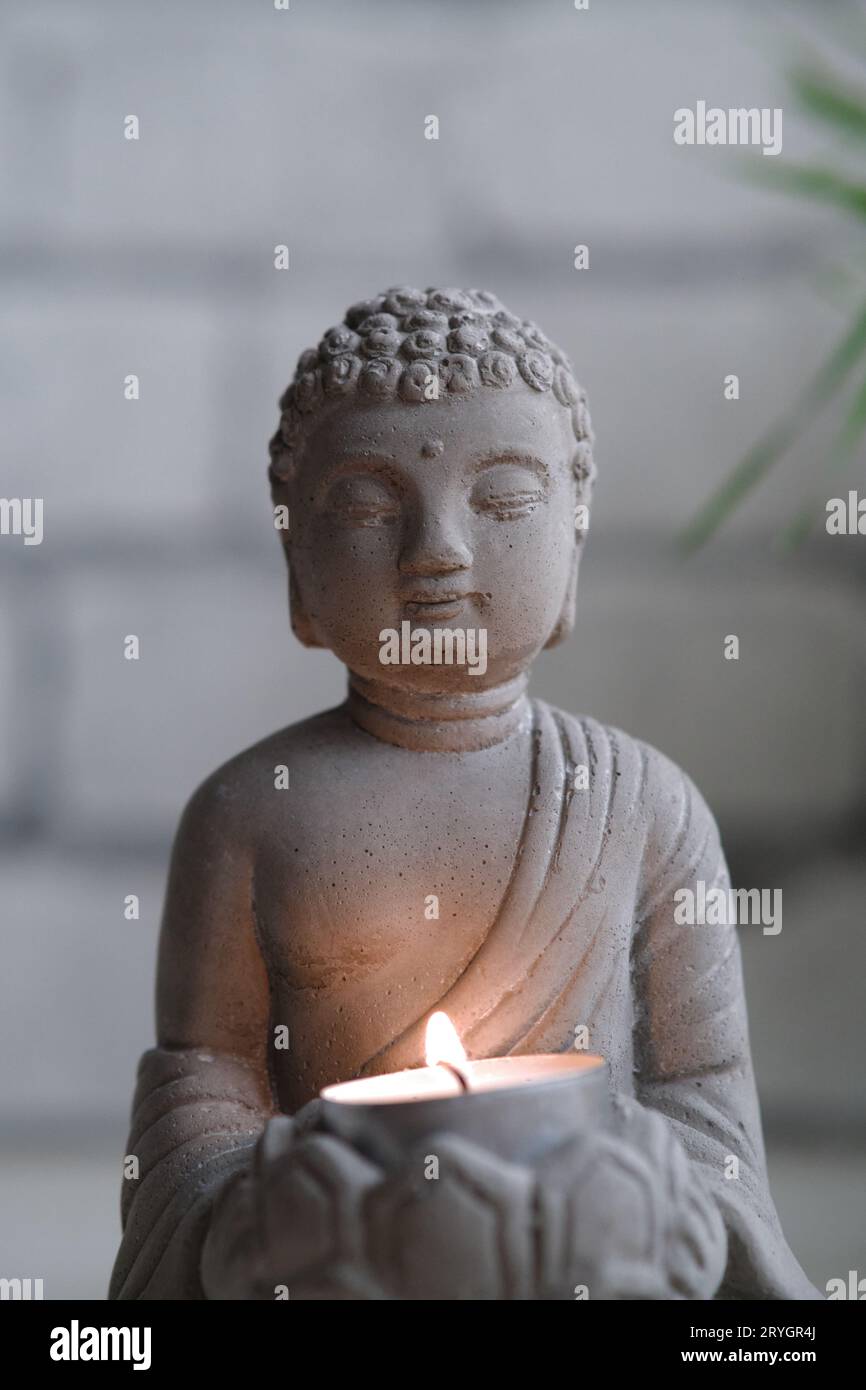 Small shrine with buddha figure hi-res stock photography and images - Alamy