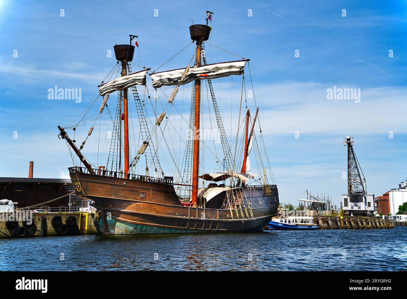 Old shipbuilding town hi-res stock photography and images - Alamy