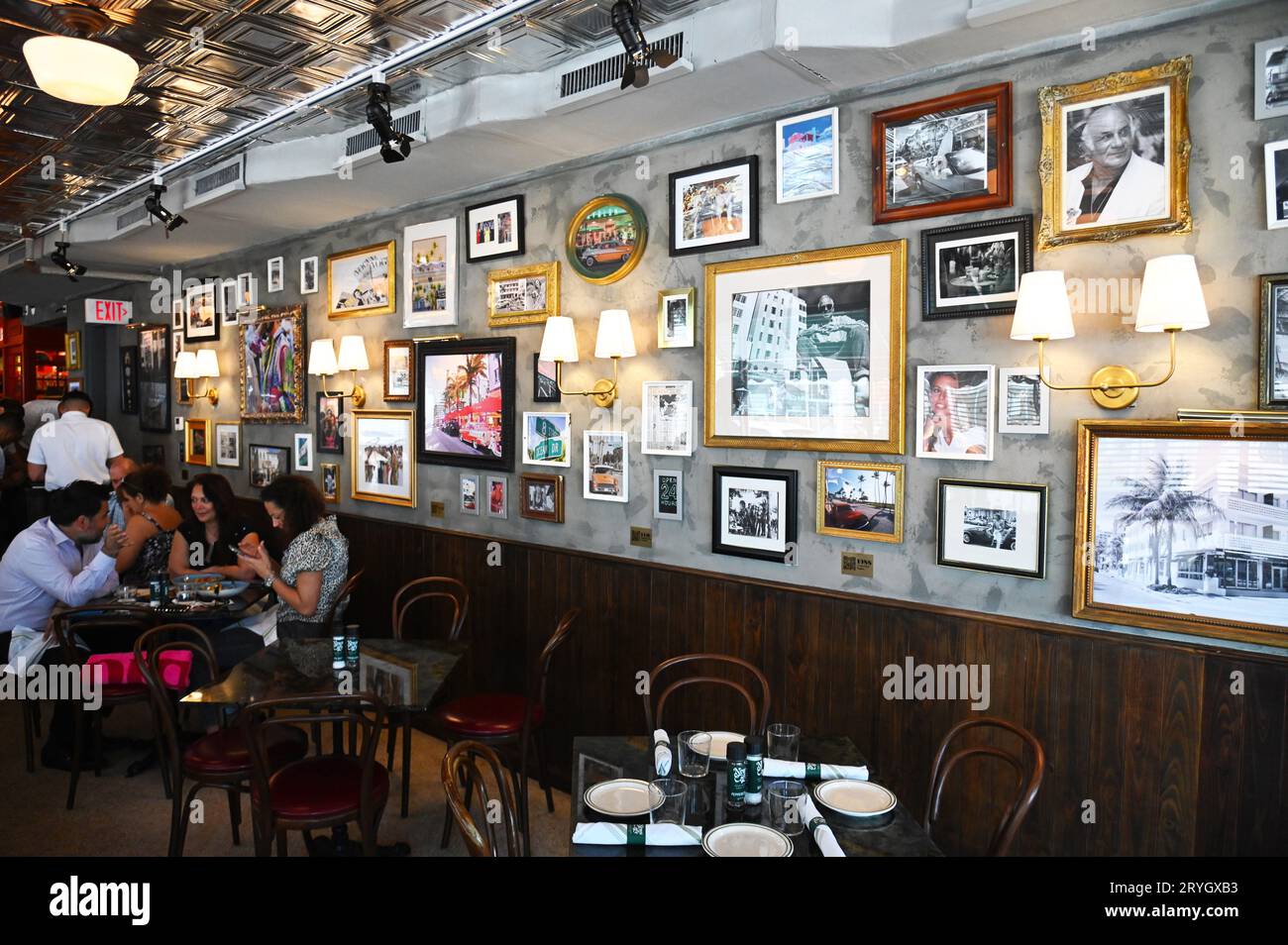 Giovanni versace hi-res stock photography and images - Alamy