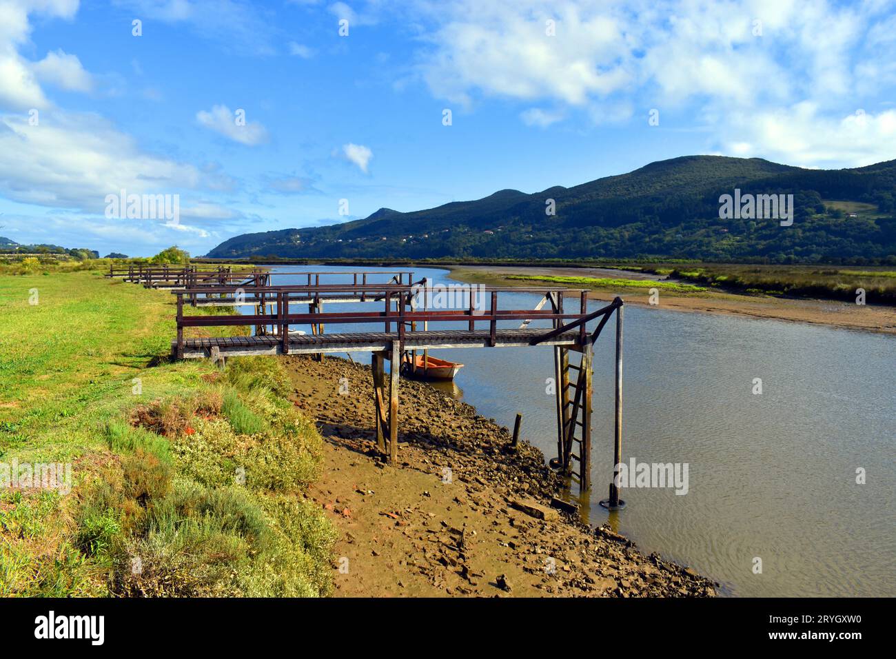 Landscape with old piers in the Urdaibai estuary. Murueta. Bizkaia ...