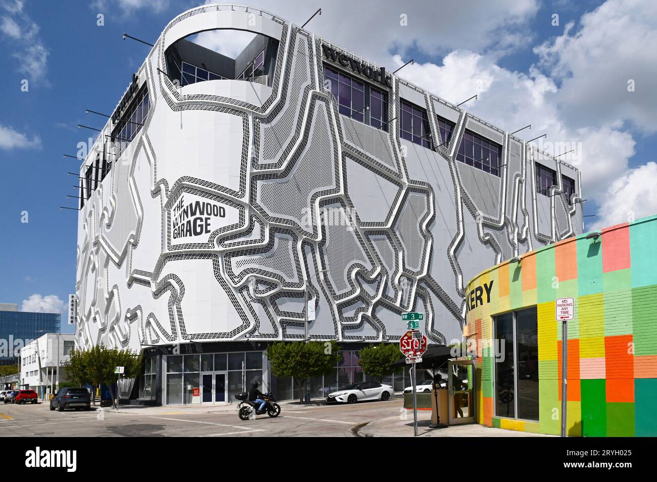 USA. FLORIDA. MIAMI. THE WYNWOOD DISTRICT IS FAMOUS FOR ITS STREET ART ...