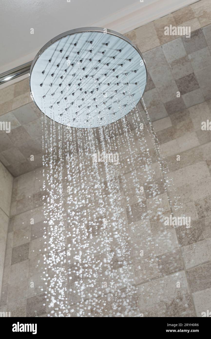 Running drop hi-res stock photography and images - Alamy