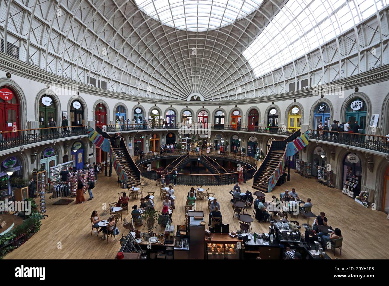 Corn exchange leeds hi-res stock photography and images - Alamy