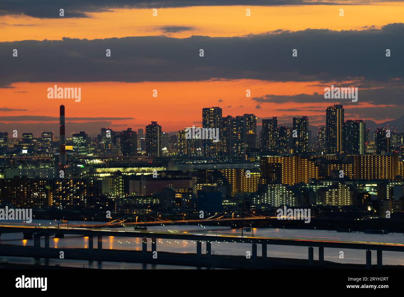 Metropolitan Expressway Central Loop Line and Tokyo Town Stock Photo ...