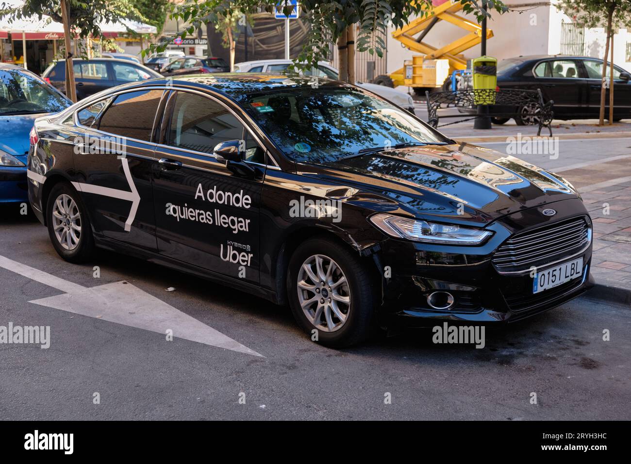 über logo car hi-res stock photography and images - Alamy