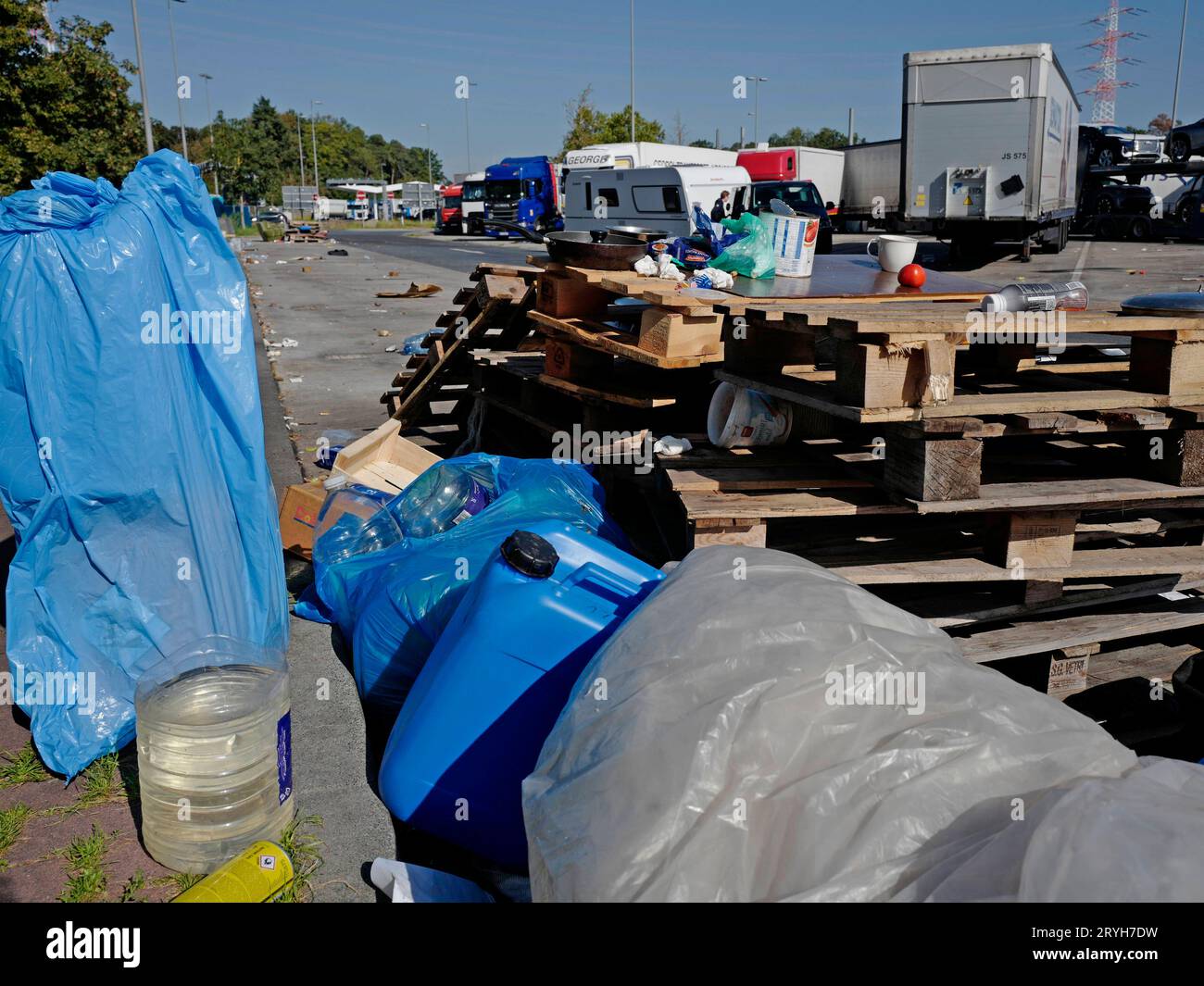 Lkw fahrer streik hi-res stock photography and images - Alamy