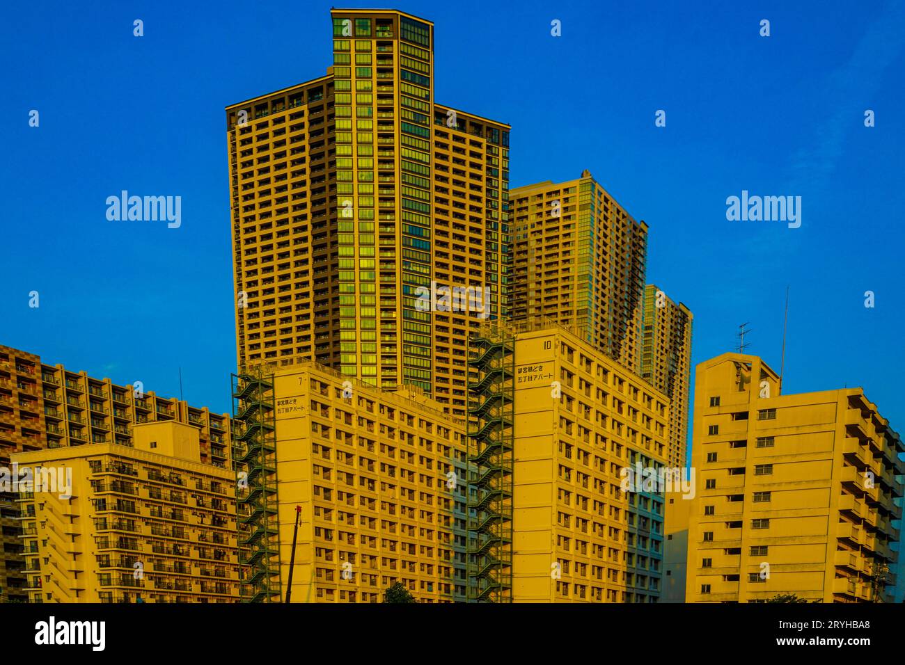 Tokyo apartment window hi-res stock photography and images - Alamy