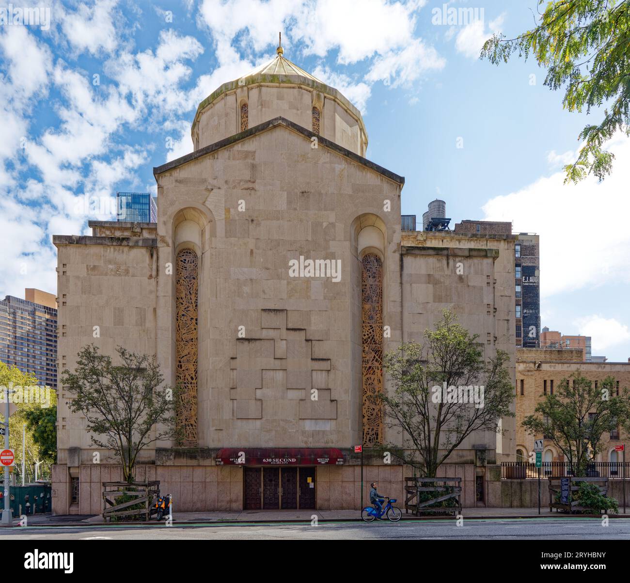 630 2nd avenue hi-res stock photography and images - Alamy