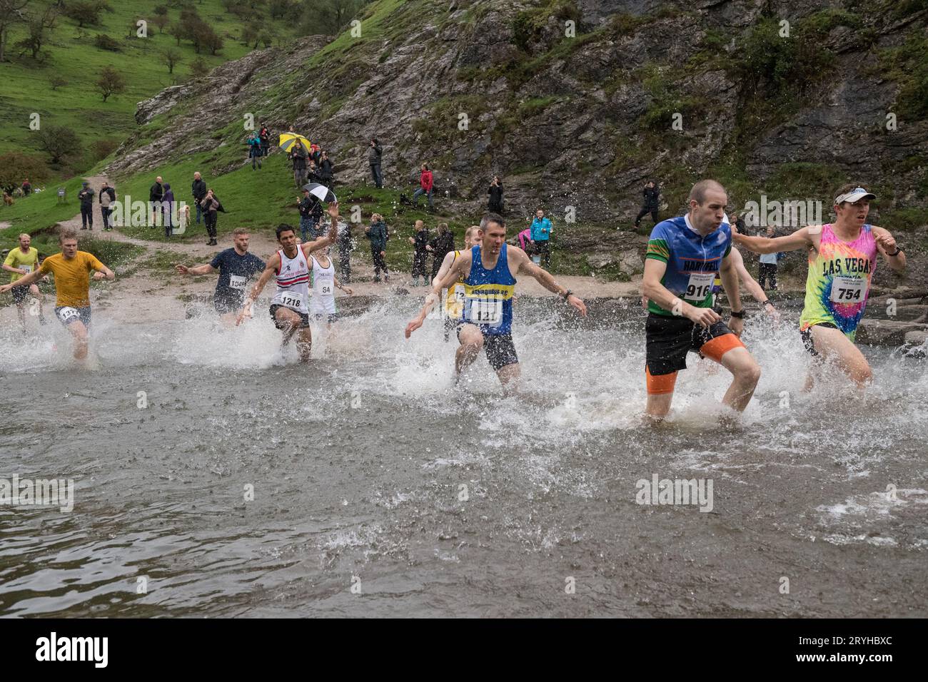 Cross with dove hi-res stock photography and images - Alamy