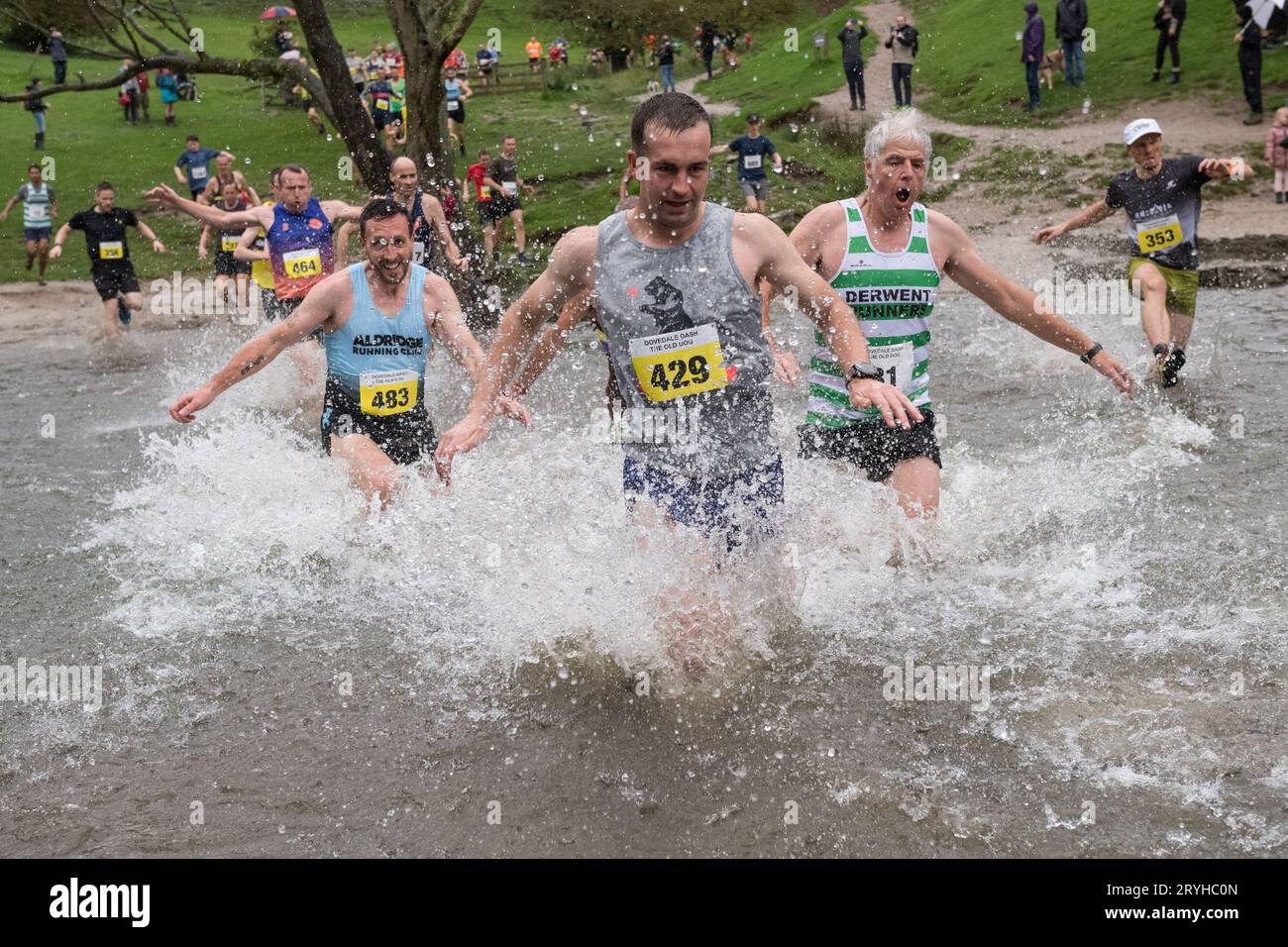 Thorpe village peak district hi-res stock photography and images - Alamy