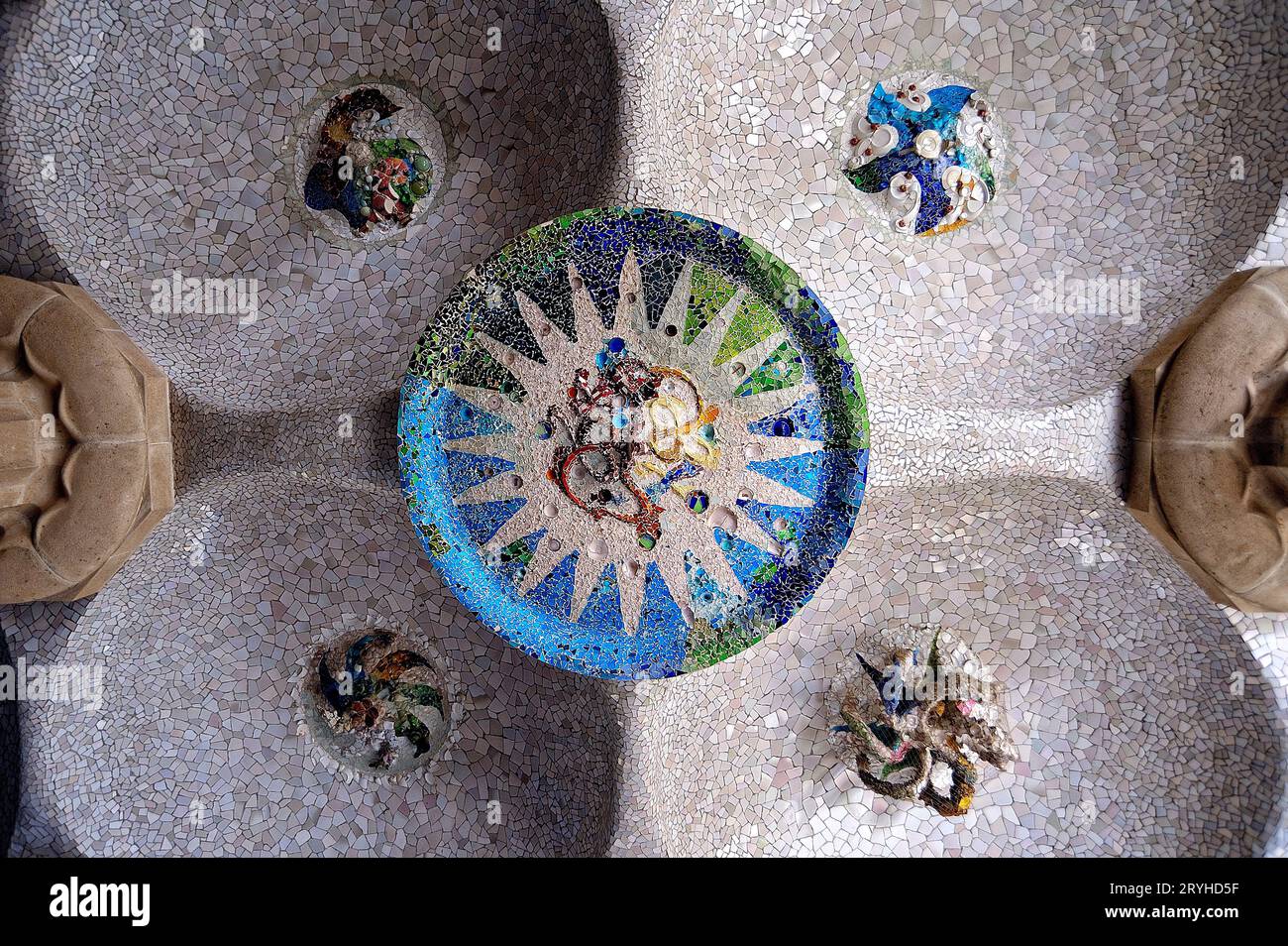 Ceramic creations hi-res stock photography and images - Alamy