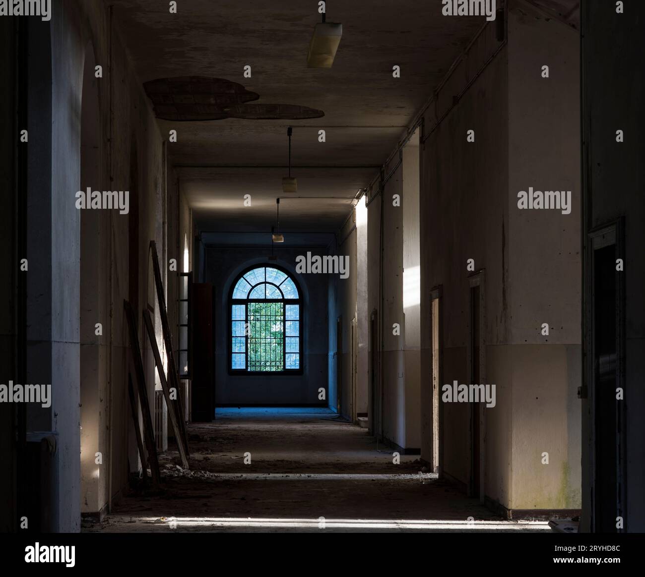 Old broken roof inside hi-res stock photography and images - Alamy