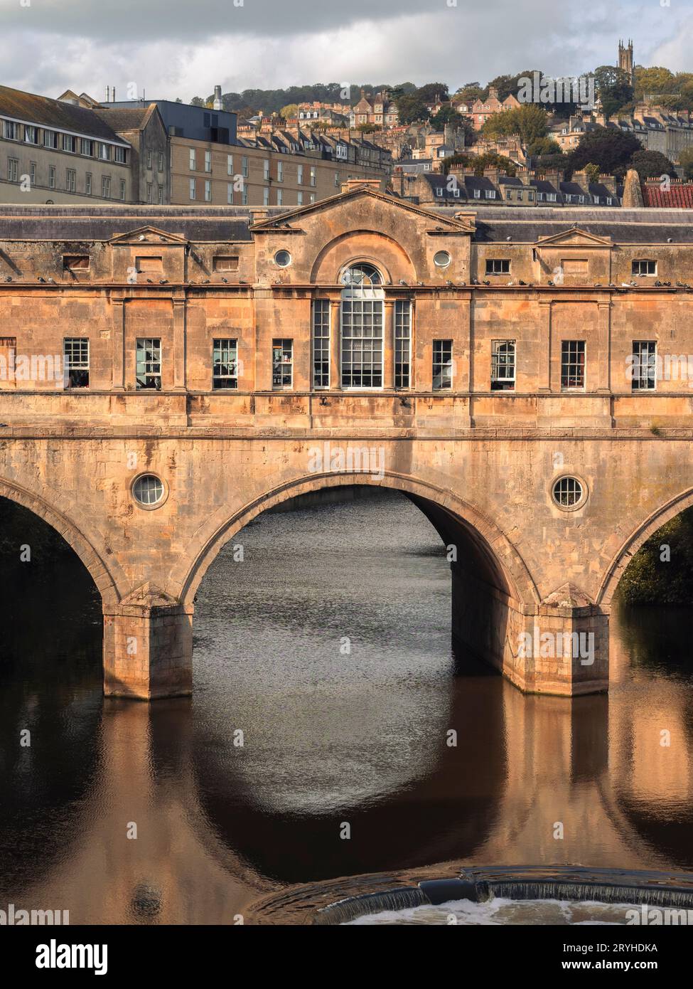 Landmark, Pulteney Bridge, River Avon, City of Bath, Somerset, England ...
