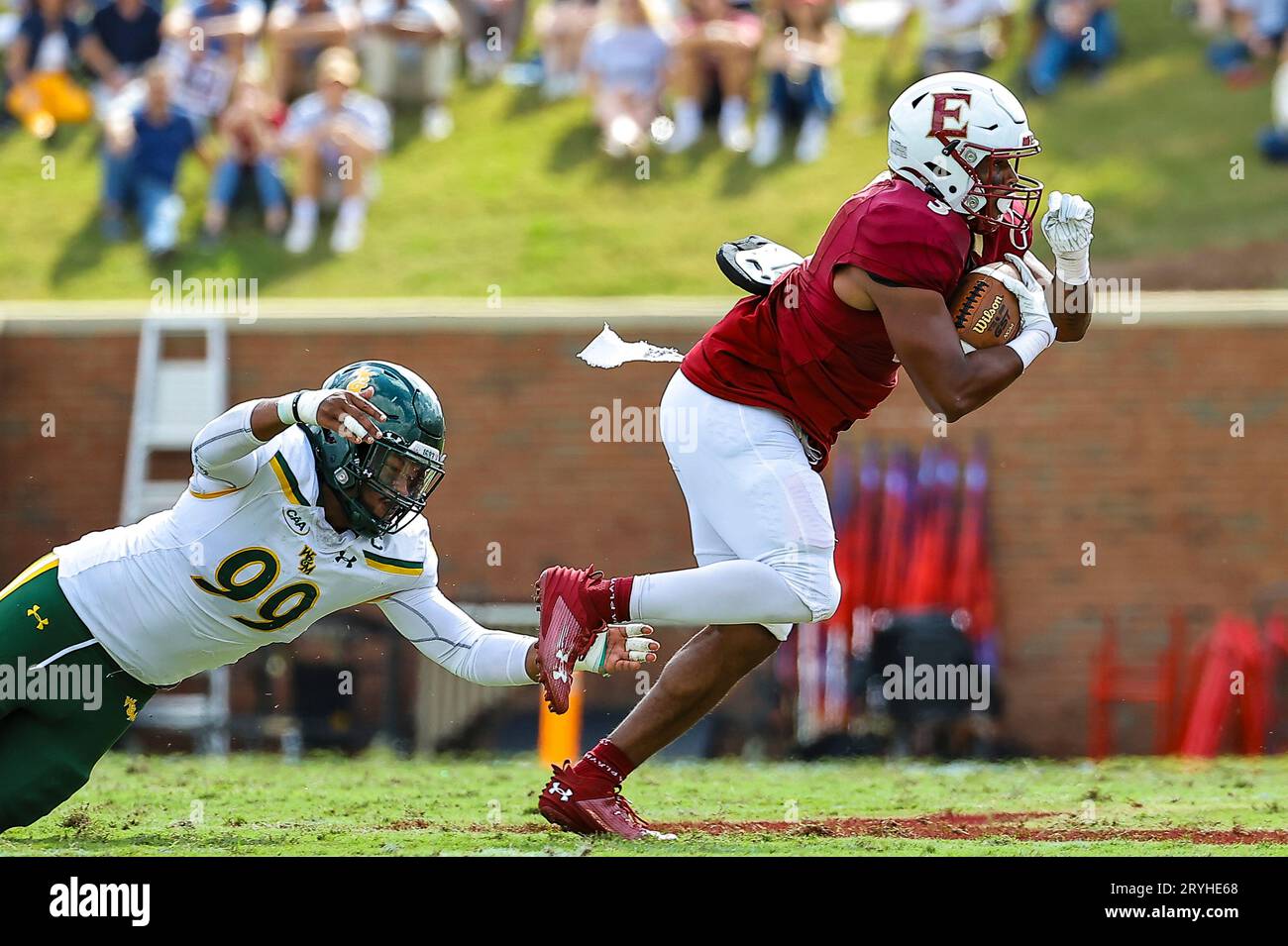 September 30, 2023: William & Mary University senior Nate Lynn (99 ...