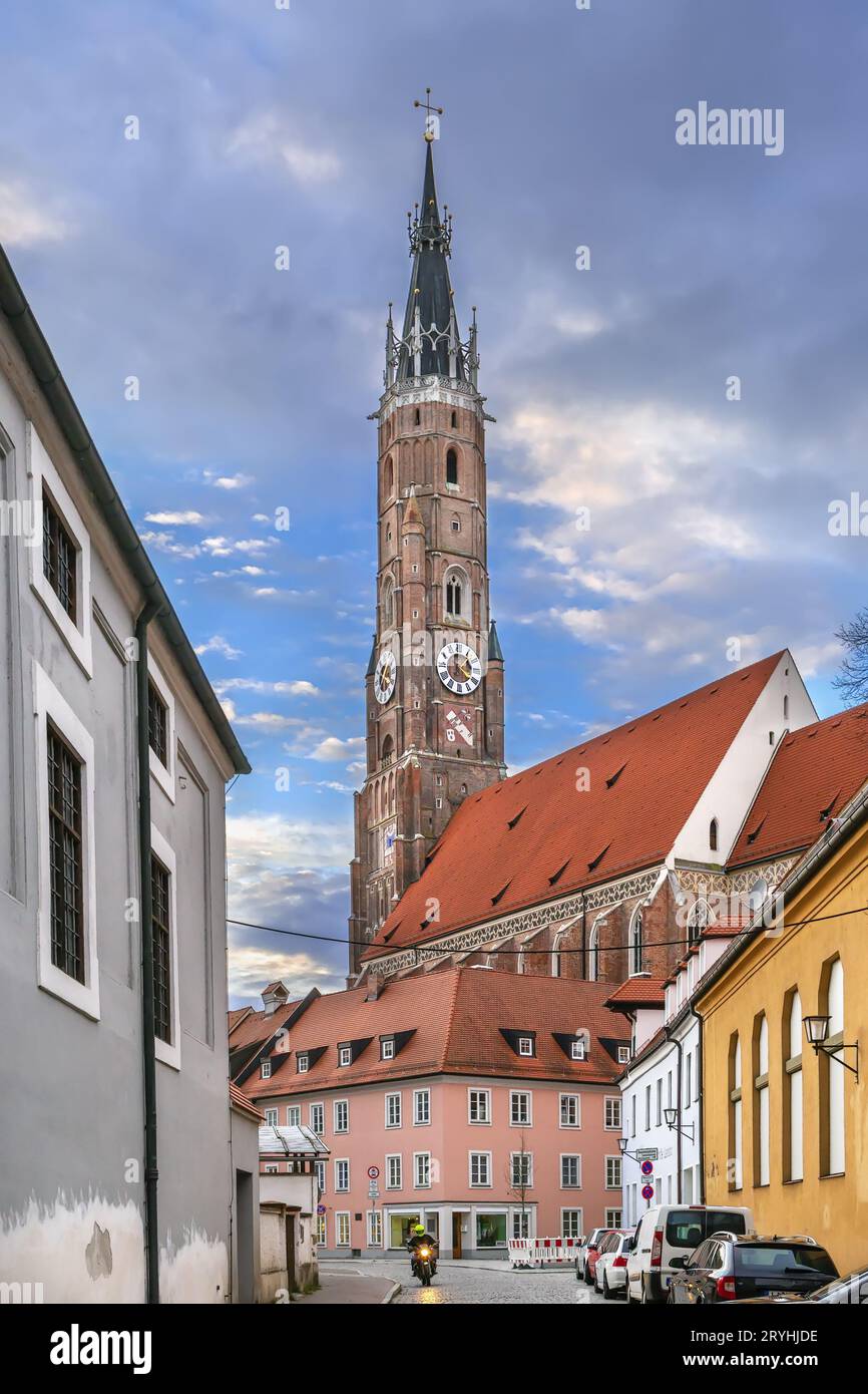 City view with st martin and church hi-res stock photography and images ...