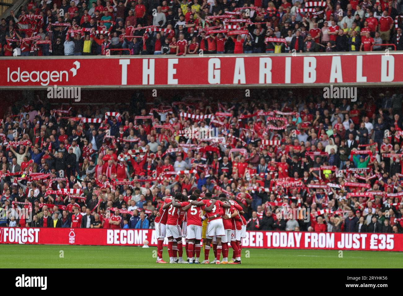 Nottingham Forest players form a huddle ahead of the Premier League ...