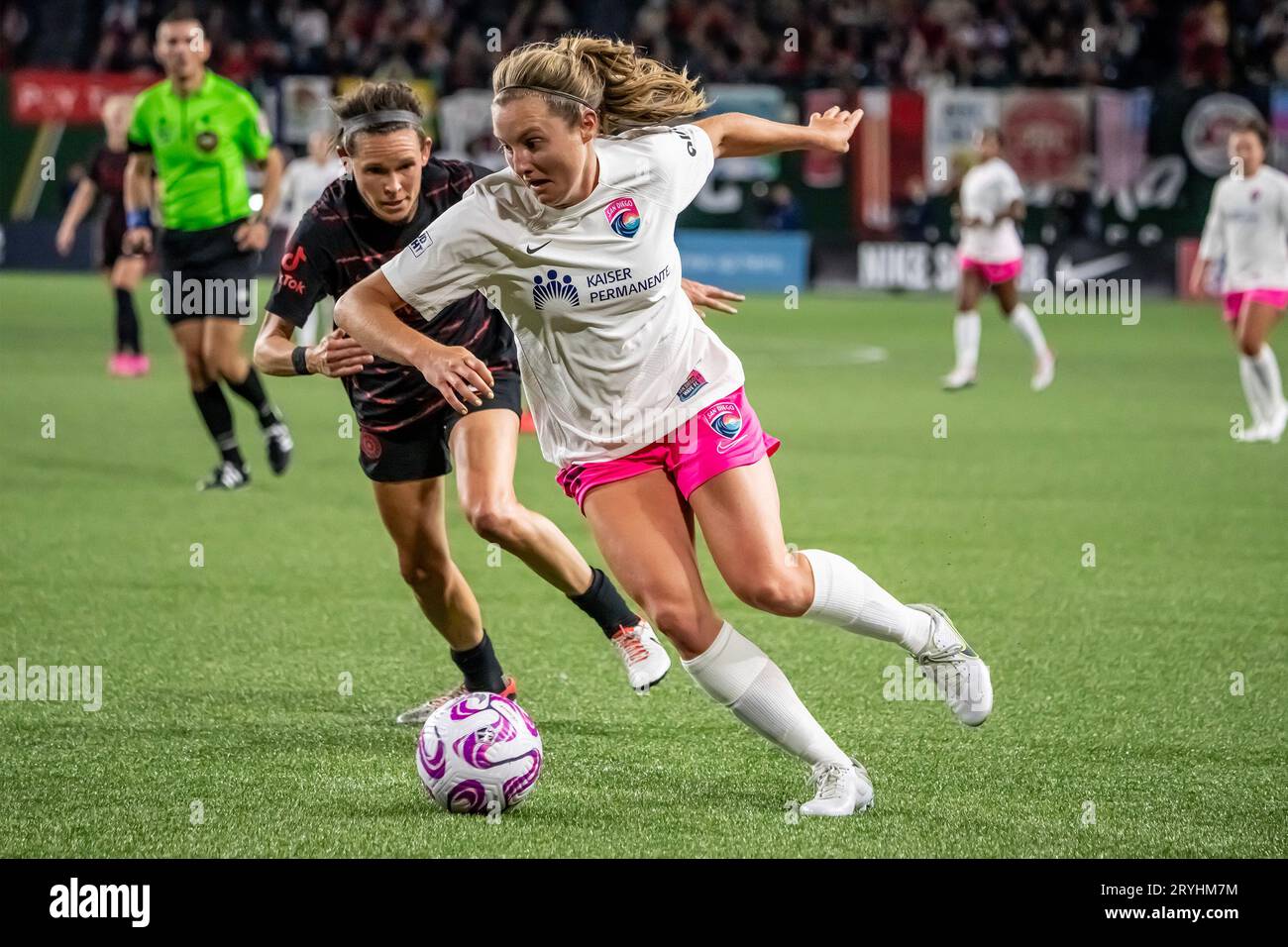 Emily menges hi-res stock photography and images - Alamy