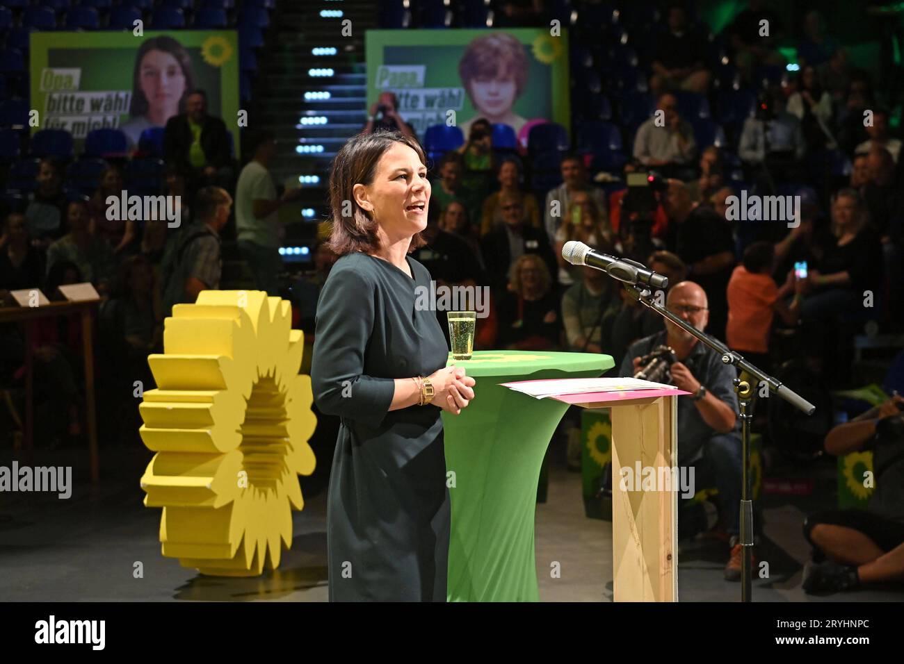 Anna Lena BAERBOCK bei ihrer Rede. Auf in den Wahlkampf-Endspurt: Eine ...