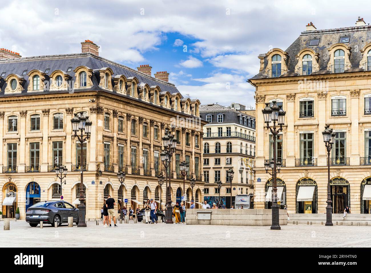 Elegant buildings in Place Vendôme, square in the 1st arrondissement of ...