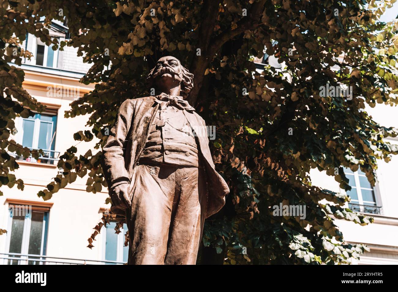 Rouen sculpture hi-res stock photography and images - Alamy