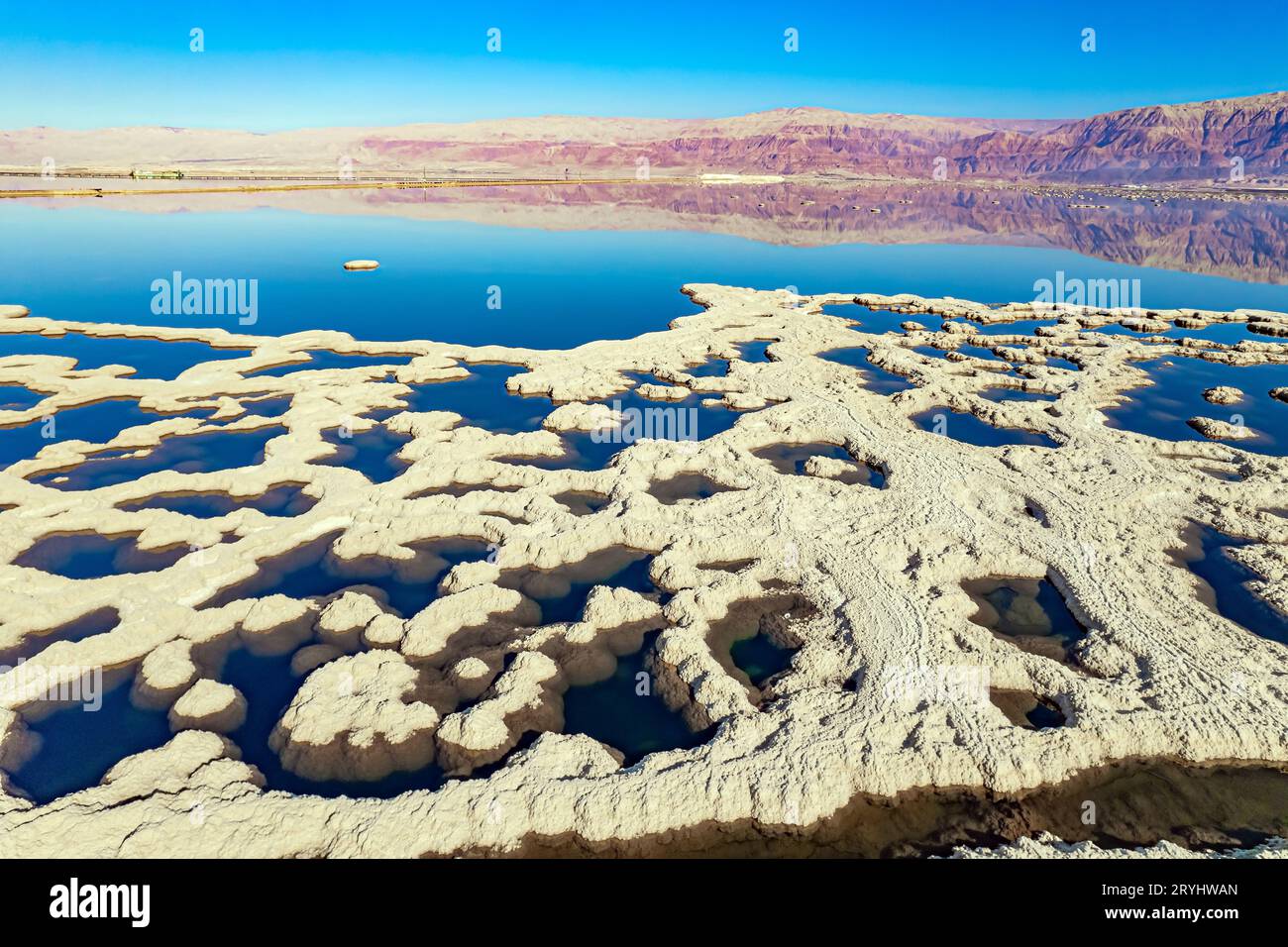 Dead Sea. Evaporated salt Stock Photo - Alamy
