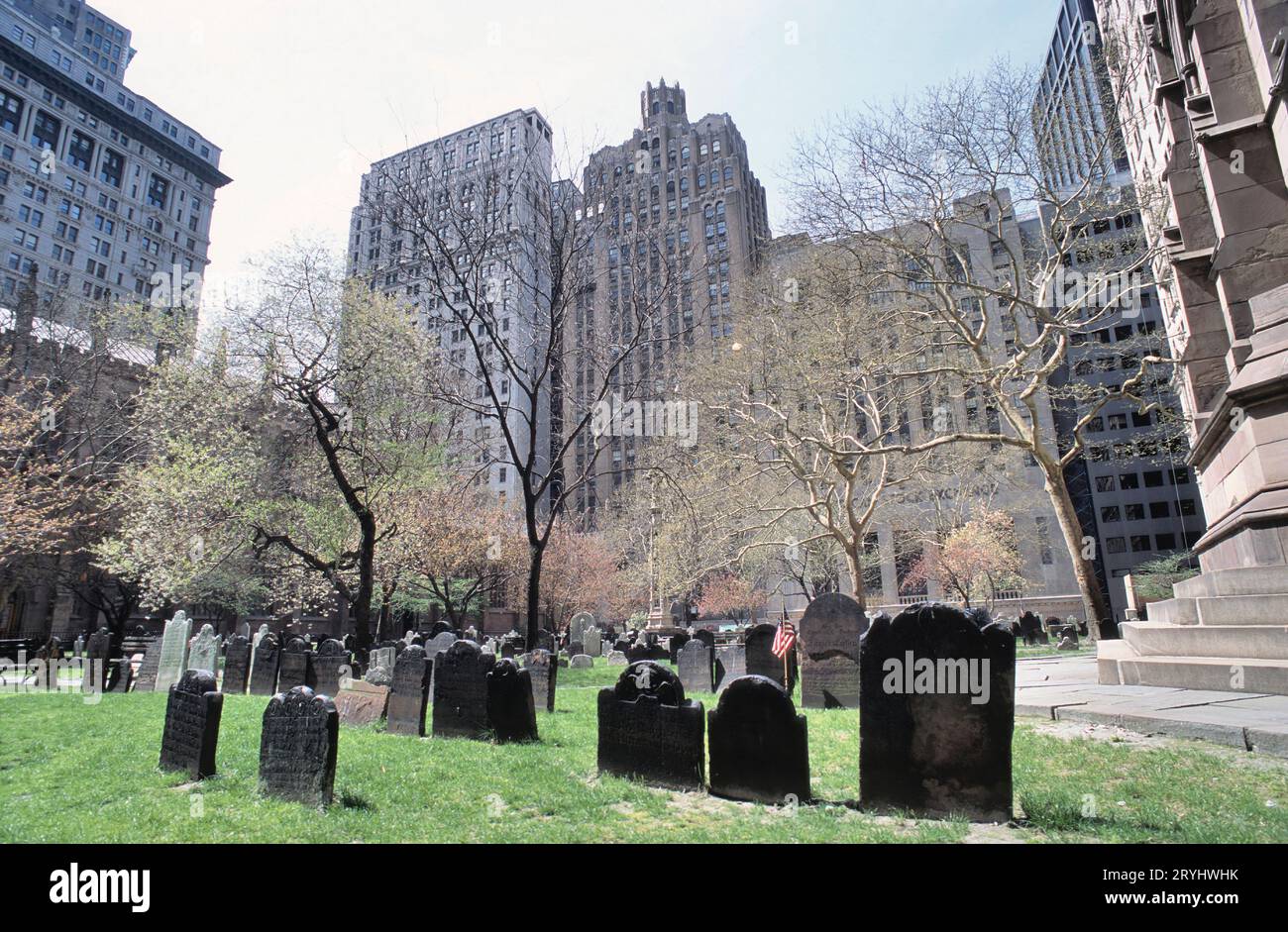 New York, USA – August 24, 2018: View of Cemetery near Saint Paul's ...