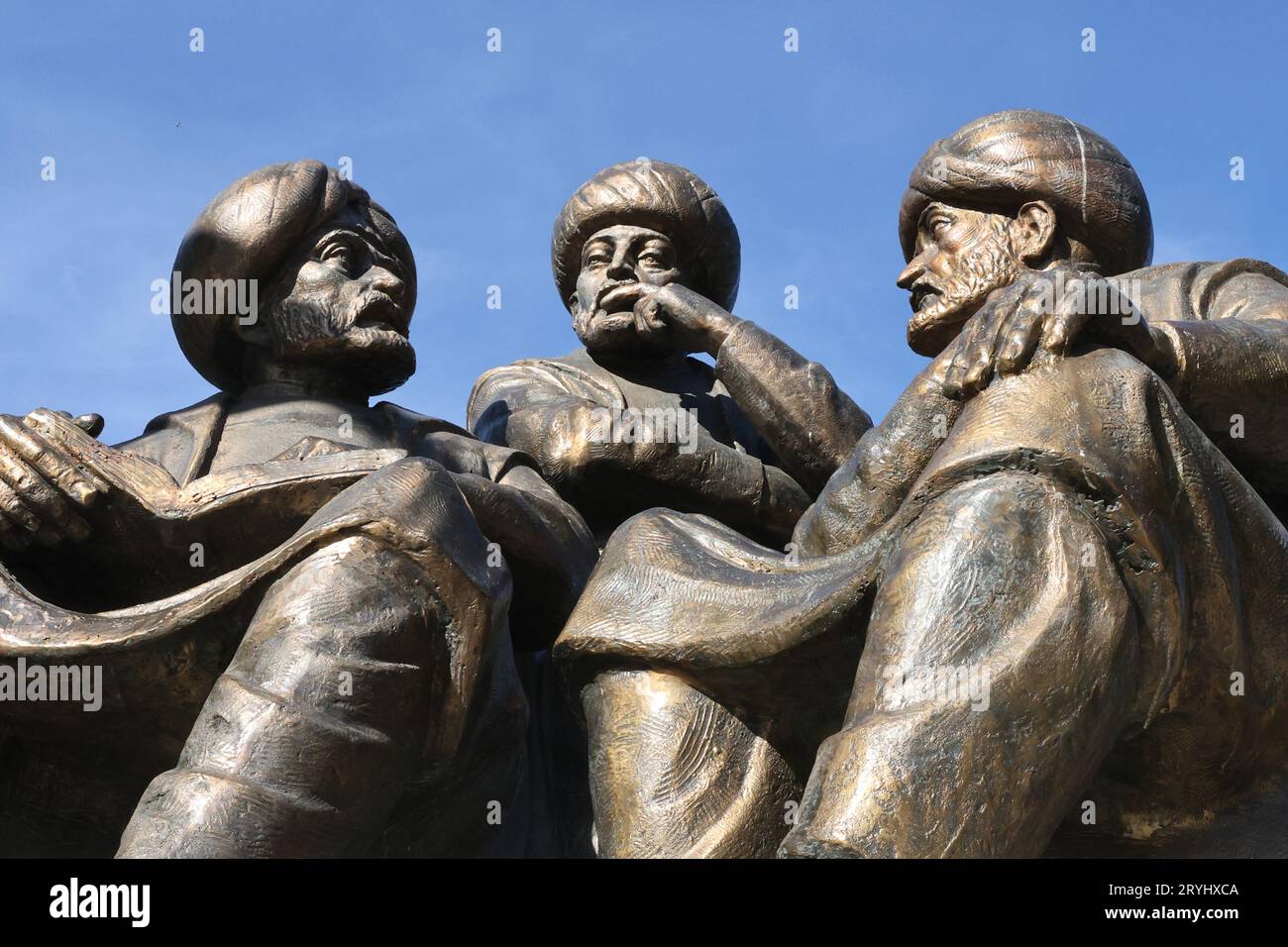 Fatih Sultan Mehmet statue in Sarachane Park, Istanbul Stock Photo - Alamy