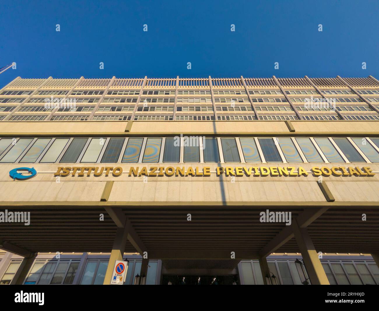 Security institute hi-res stock photography and images - Alamy