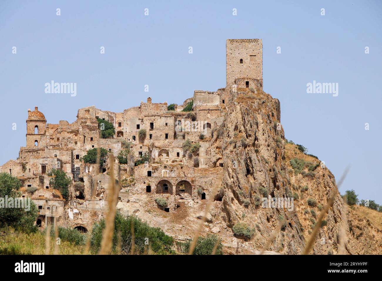 Craco ghost town italy hi-res stock photography and images - Alamy