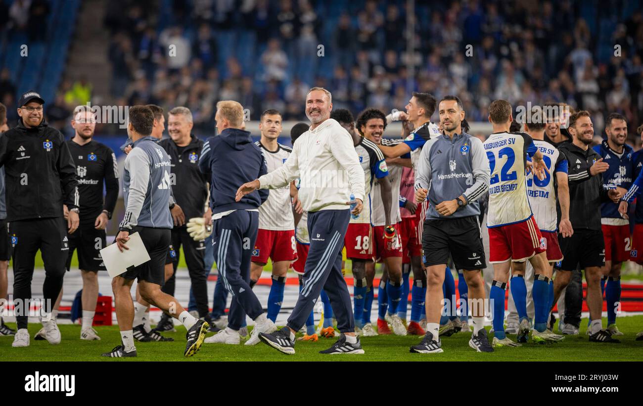 Hamburg, Germany. 29th Sep 2023. Schlussjubel: Trainer Tim Walter (HSV ...
