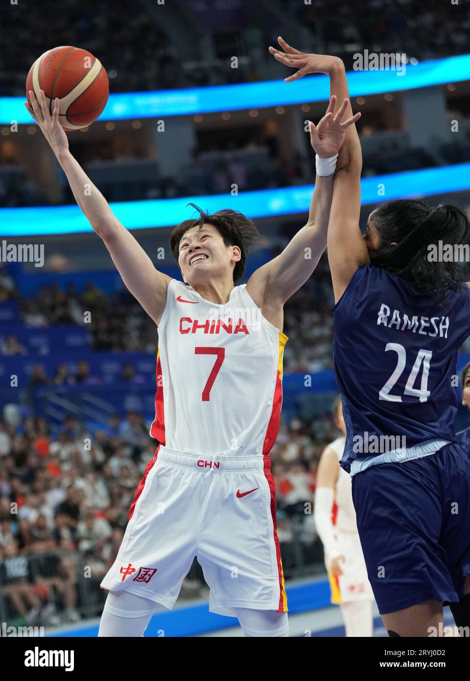 Hangzhou, China's Zhejiang Province. 1st Oct, 2023. Yang Liwei (L) of ...