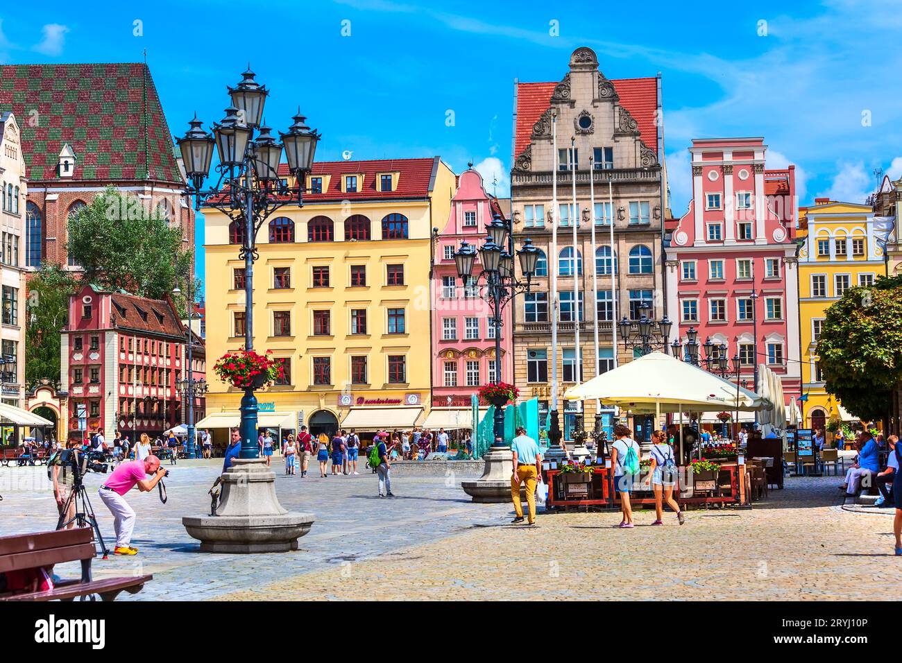Street market flowers poland hi-res stock photography and images - Alamy